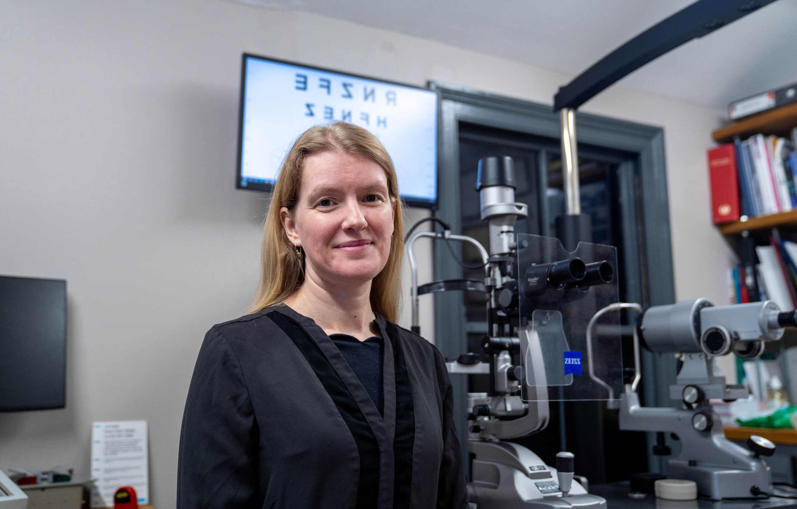 KELLY WAWRZYNIAK - DH Thomas